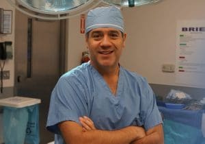 Top mundial de cirujanos del cáncer de colon - Sanibook